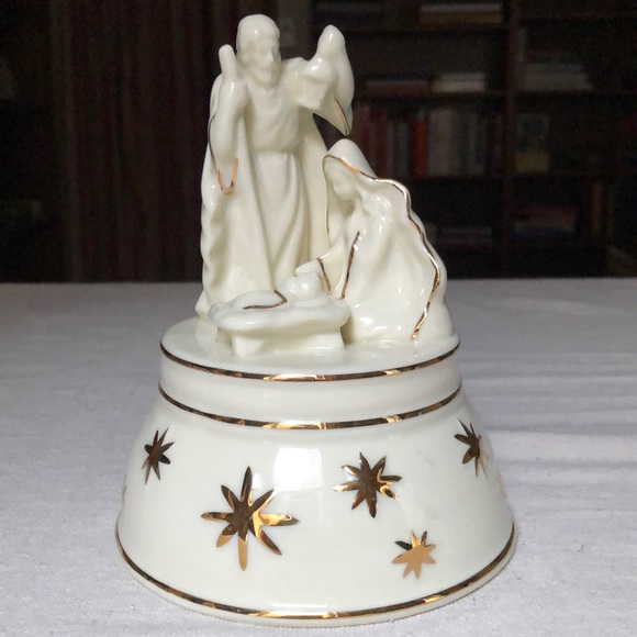 Mikasa | Holiday | Vintage Mikasa Holiday Splendor Nativity Music Box ...